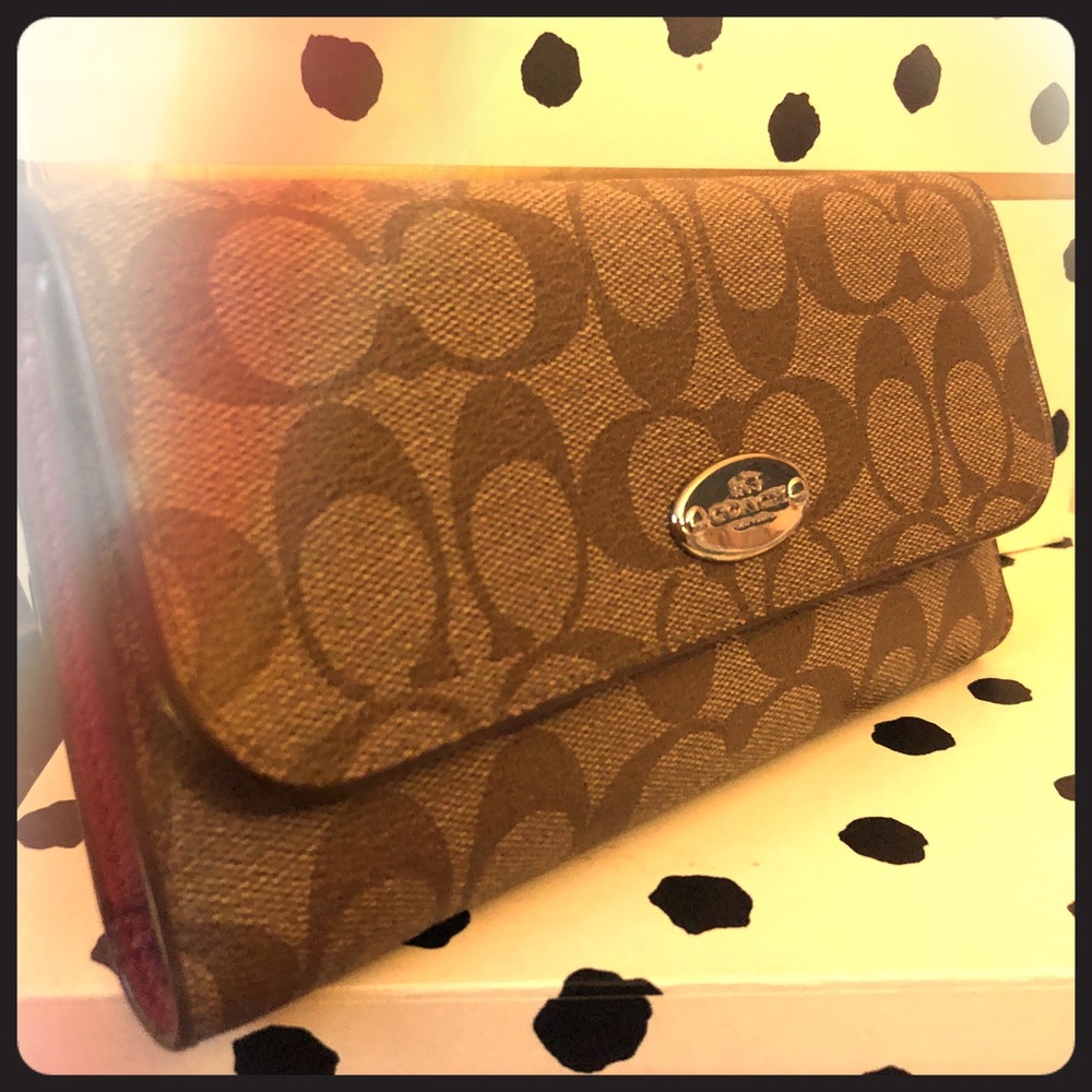 Coach Signature Wallet / Checkbook Wallet - Gem